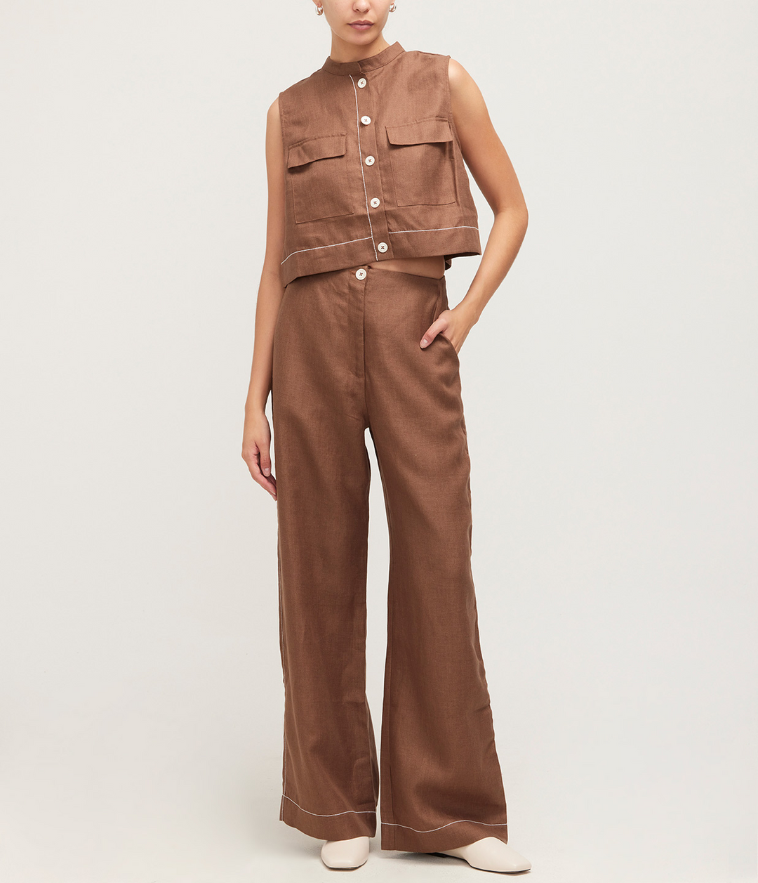 Bondi Born Delphi Utility Top in Cocoa – Mode Sportif